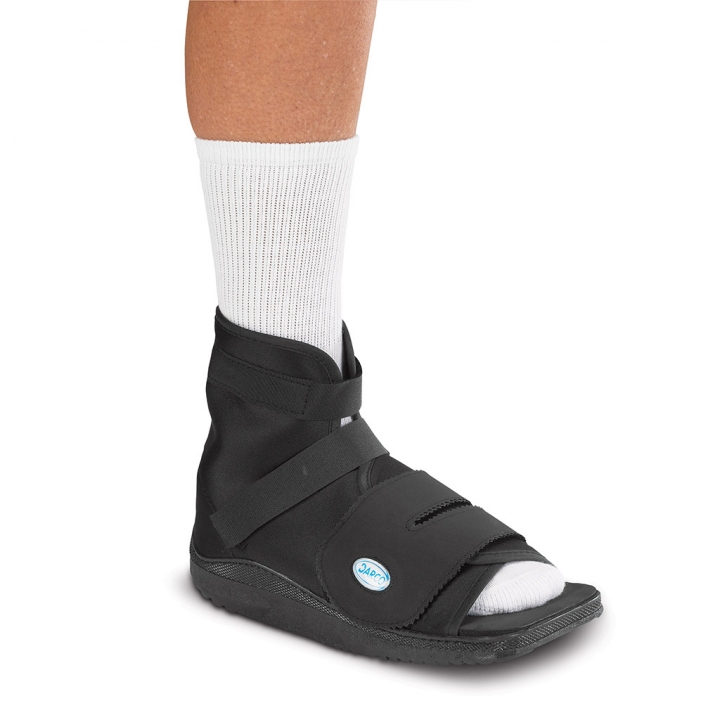 DJO Global Procare Darco Slimline Cast Boot 79-98435