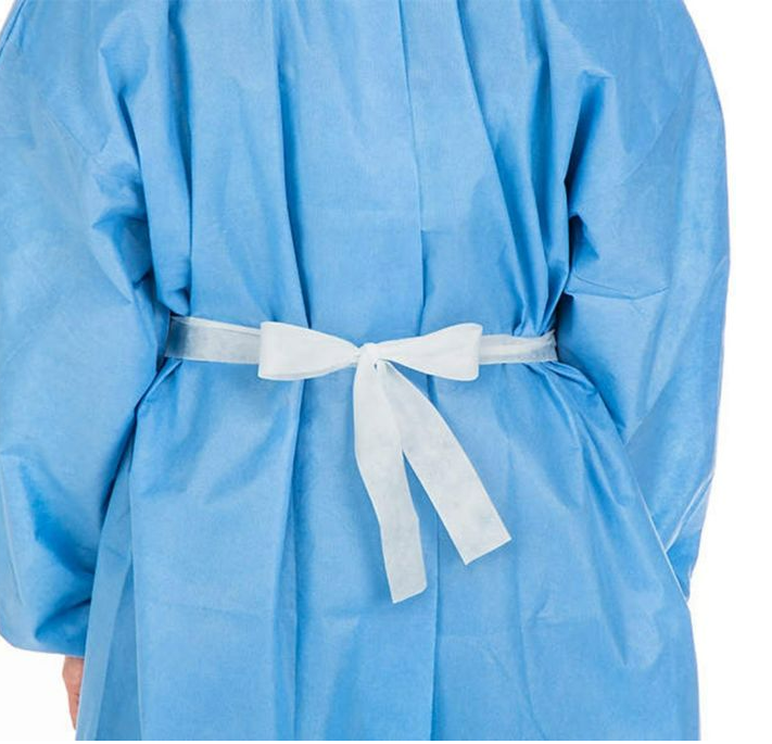 Cardinal Health AAMI Level 3 Heavyweight Multi Ply Isolation Gown AT6200-XL