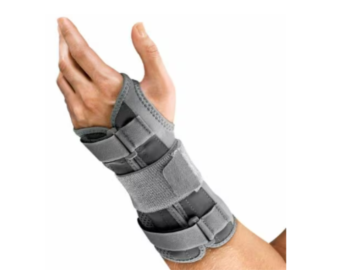 3M Futuro Deluxe Wrist Stabilizer 09090ENT